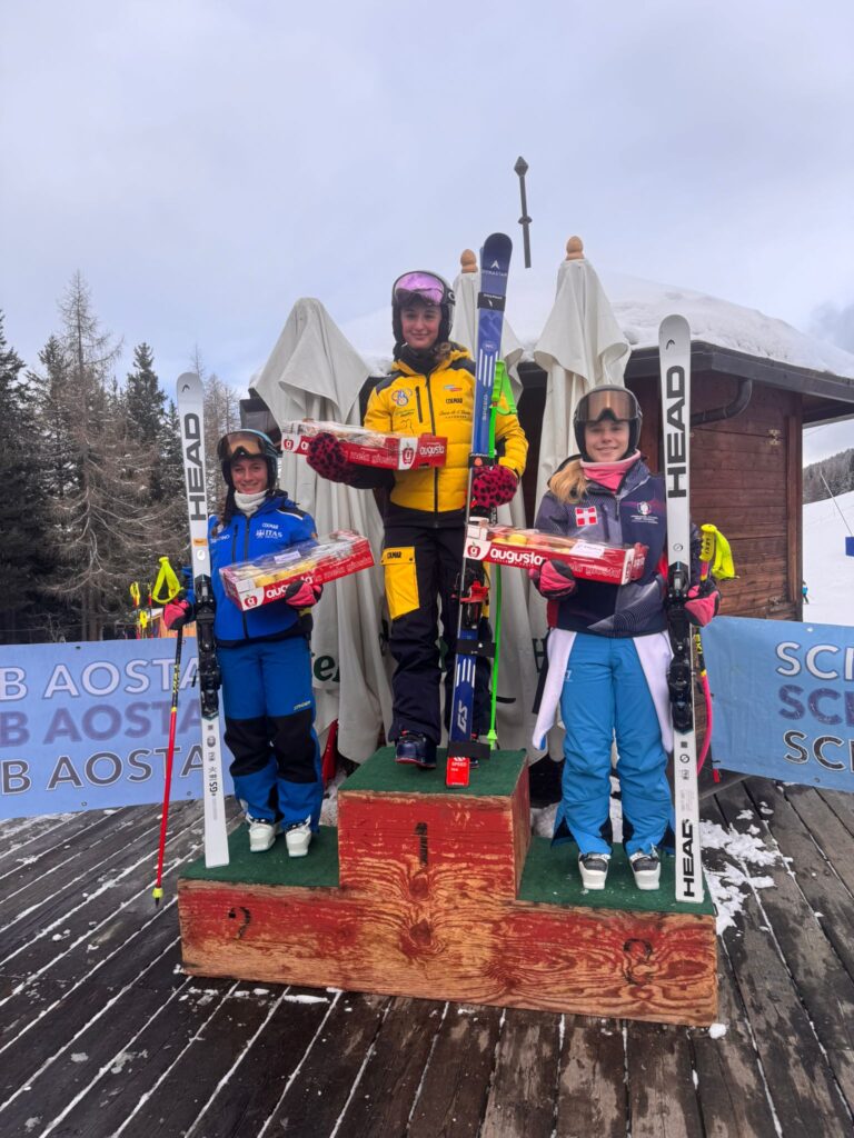A PILA NEL SUPER-G FIS DEL GRAND PRIX ITALIA BEATRICE MAZZOLENI TERZA ...