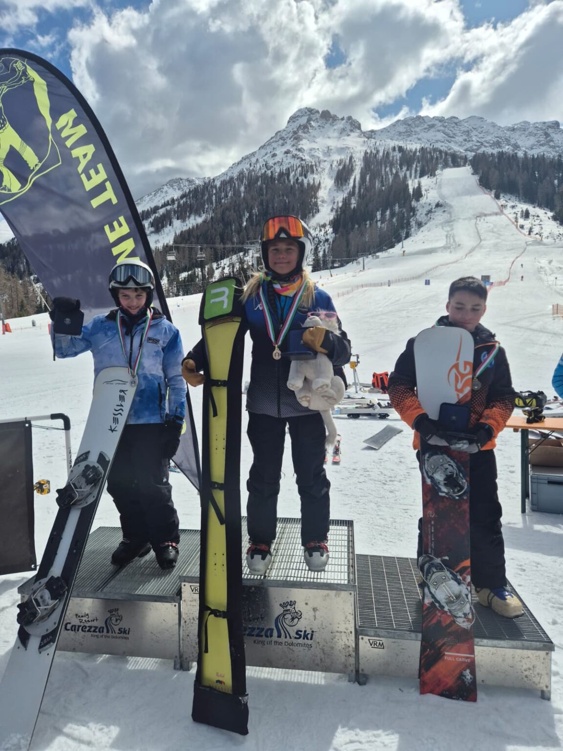 Herausragende Südtiroler Snowboarder in Carezza | C.R. ALTO ADIGE